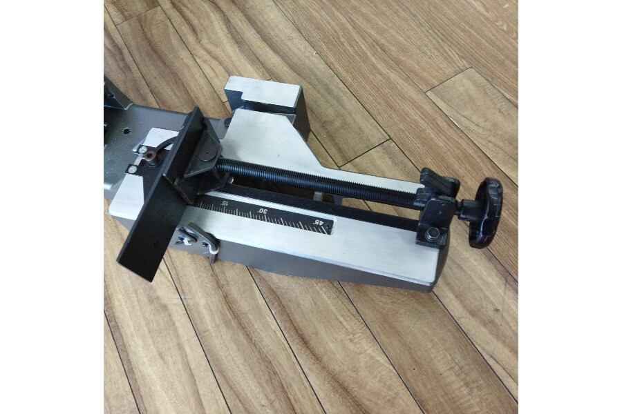 日立工機 CB12VA2 CB12-ST2 ロータリーバンドソー 定置式スタンド付き ご紹介｜2023年08月04日｜静岡県のリサイクル ...