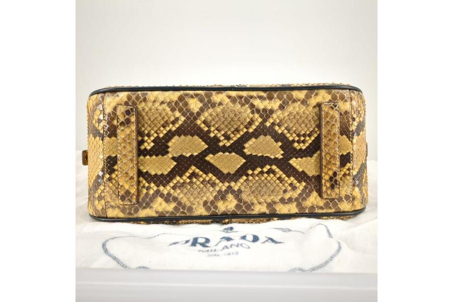 【美品】PRADA プラダ ハンドバッグ イエロー パイソン革 BL0014 布袋付き 入荷しました♪｜2023年09月29日｜静岡県のリサイクルショップ キンバリー浜松高林店