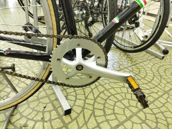 デザインが美しいです! GIOS VINTAGE Pista ピストバイクのご デザインが美しいです! GIOS VINTAGE Pista ピストバイクのご